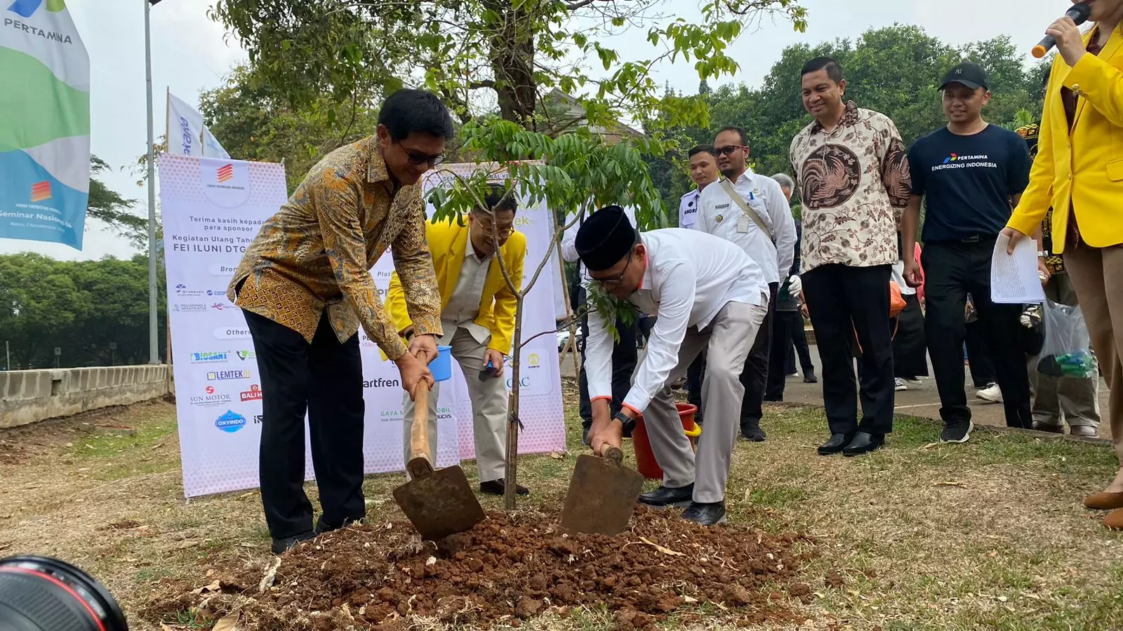 Wakil Wali Kota Depok Hadiri Seminar dan Resmikan Gerakan Penanaman Pohon Energizing Indonesia ...